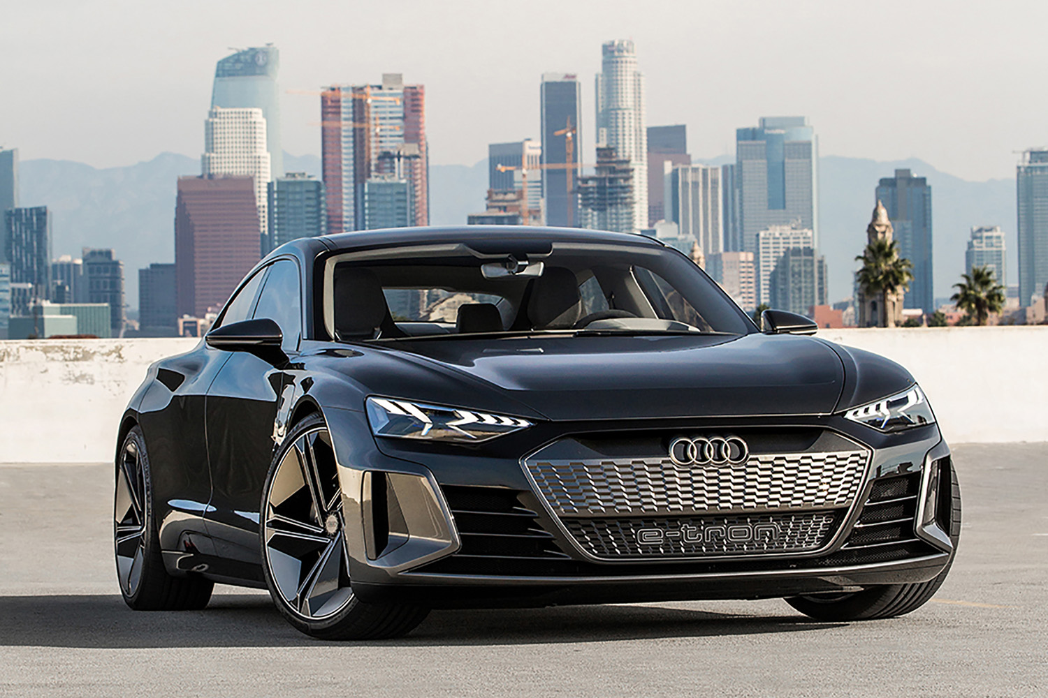 【LAショー2018】アウディ、第3のフルEV「e-tron GTコンセプト」を発表 【ニュース】 - webCG