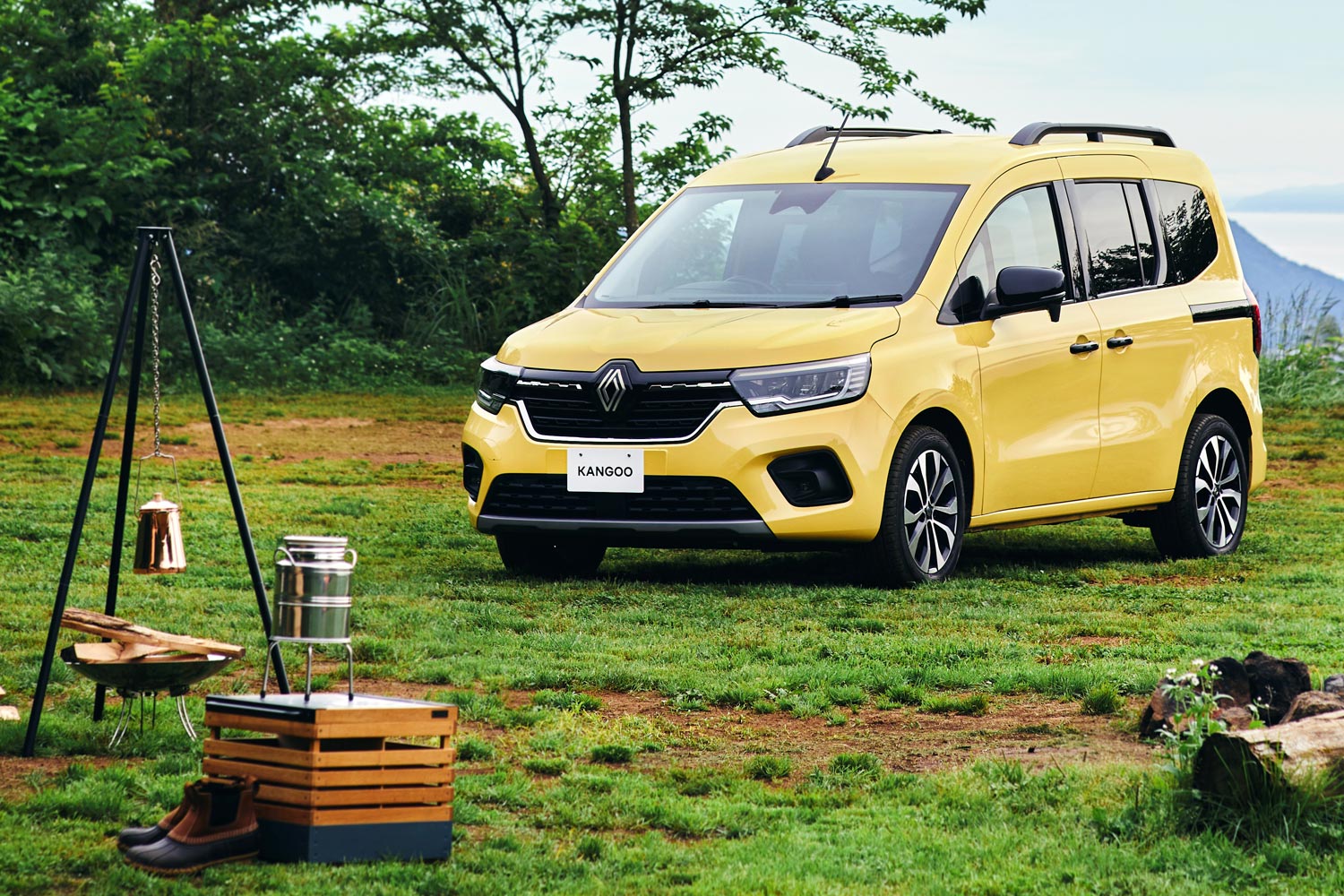 ルノーが「カングー」をマイナーチェンジ ラインナップを上級仕様に一本化 【ニュース】 - webCG