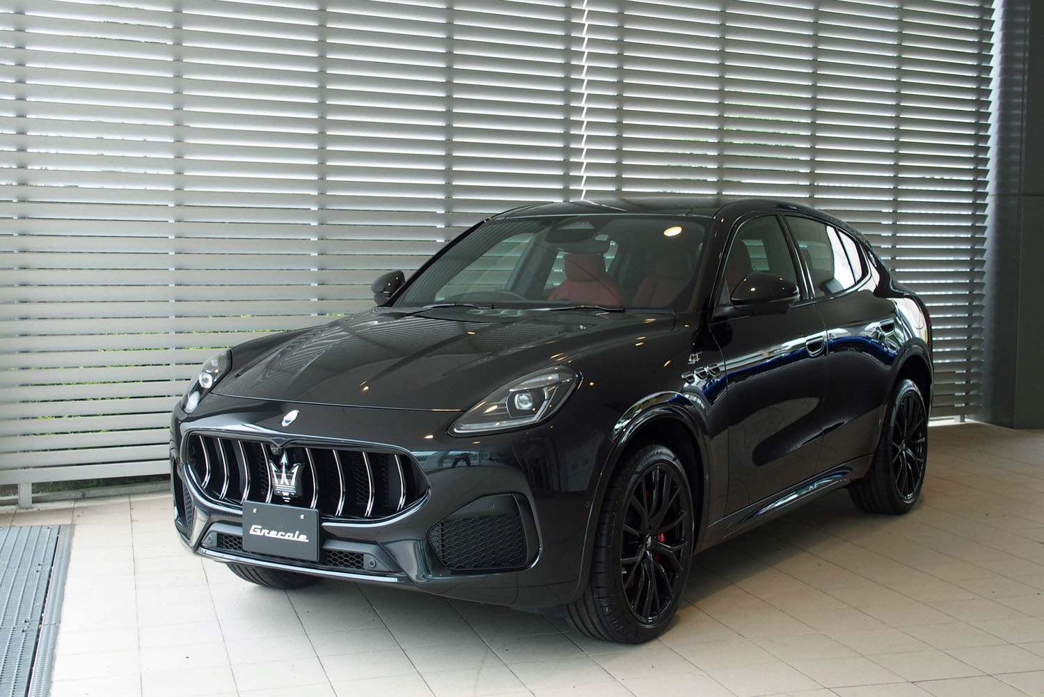 「マセラティ・グレカーレ」の日本専用モデル「GT特別仕様車」が上陸 【ニュース】 - webCG