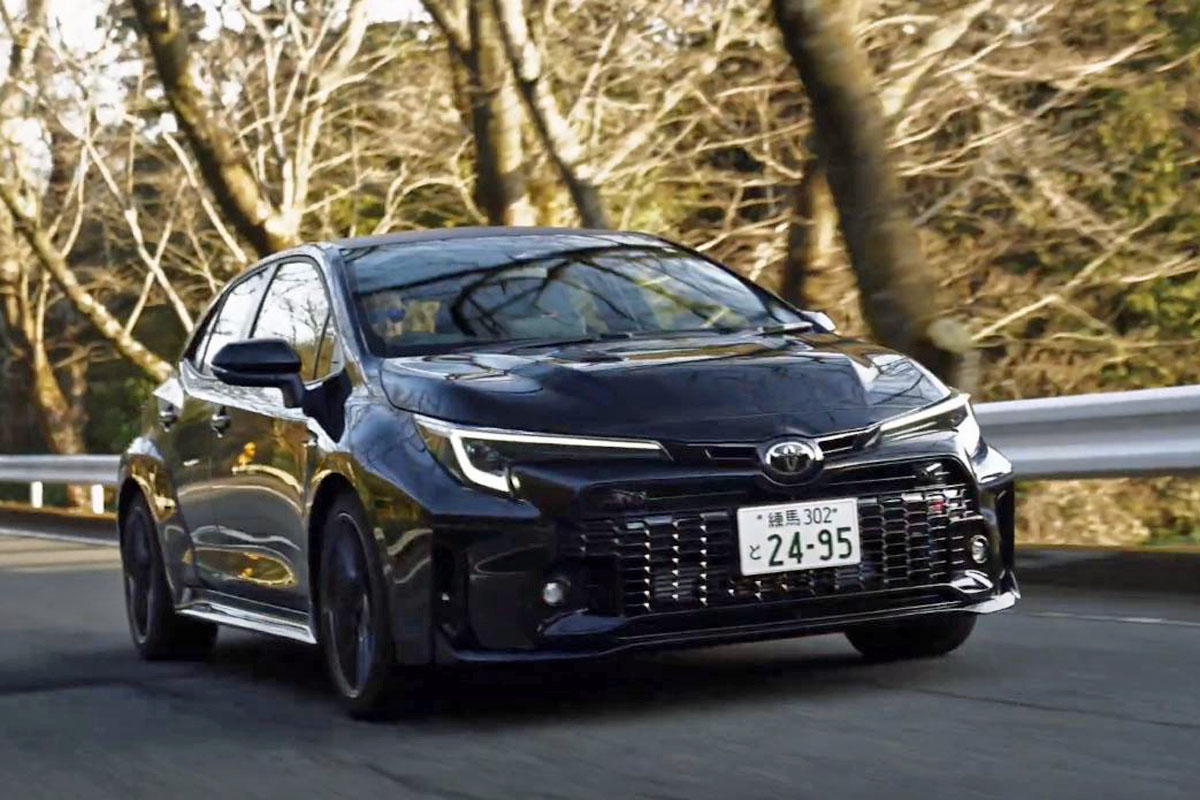 動画で見る「トヨタGRカローラRZ」 - webCG