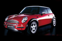 MINIが街を席巻！？ 「MINI StreetJack」開催 【ニュース】 - webCG