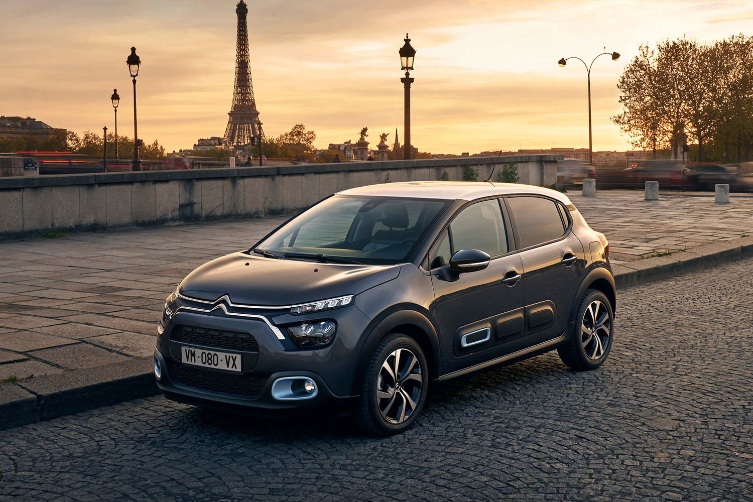 「シトロエンC3」に女性ファッション誌『ELLE』とのコラボレーションモデル登場 【ニュース】 - webCG