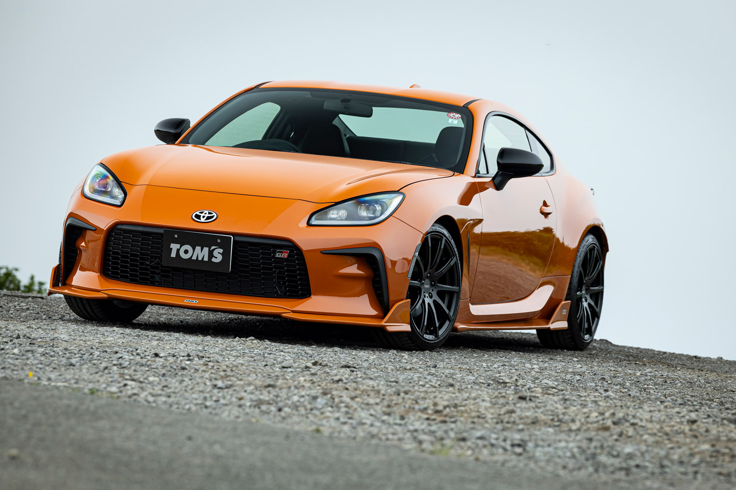 トムスが「TOM'S GR86 TS」を発表 「トヨタGR86」をベースとしたコンプリートカー 【ニュース】 - webCG