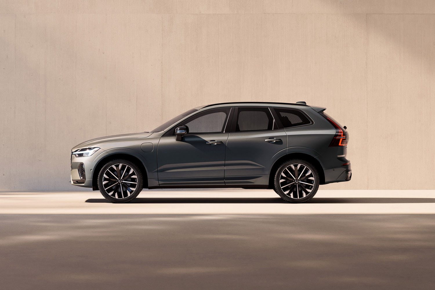 デザインや機能が進化した改良型「ボルボXC60」発売 【ニュース】 - webCG