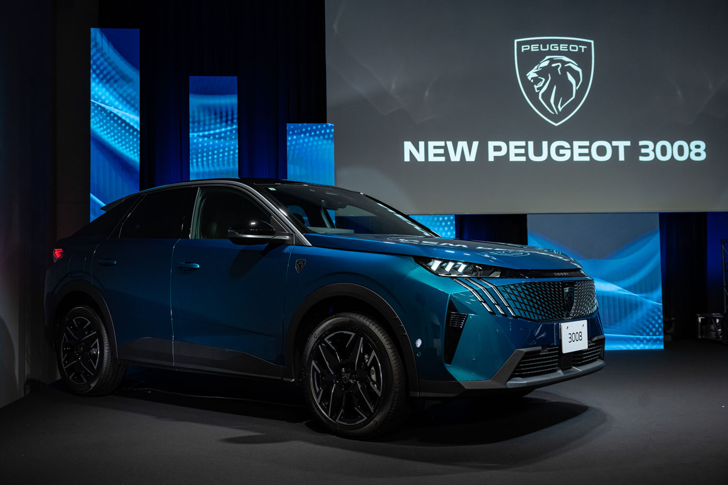 プジョー3008 内装・外装など83枚 【画像・写真】 - webCG