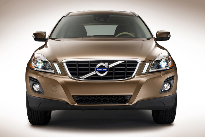 クロカン×クーペの新型ボルボ、「XC60」もうすぐ発売 【ニュース】 - webCG