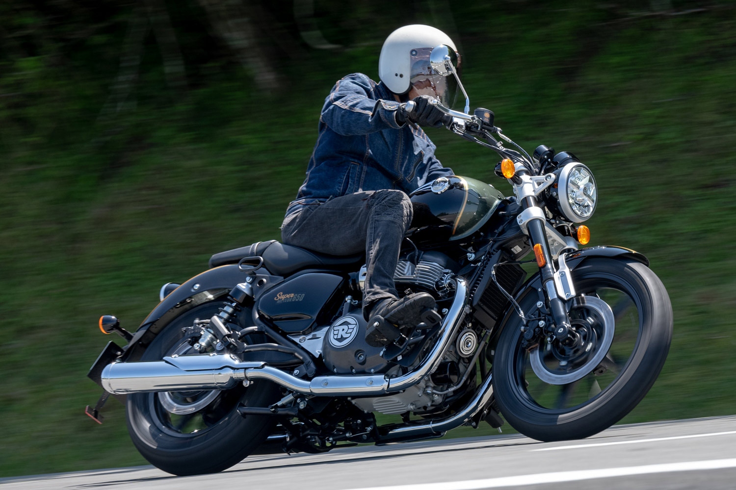 ロイヤルエンフィールド・スーパーメテオ650（6MT）【レビュー】 いぶし銀の魅力 - webCG