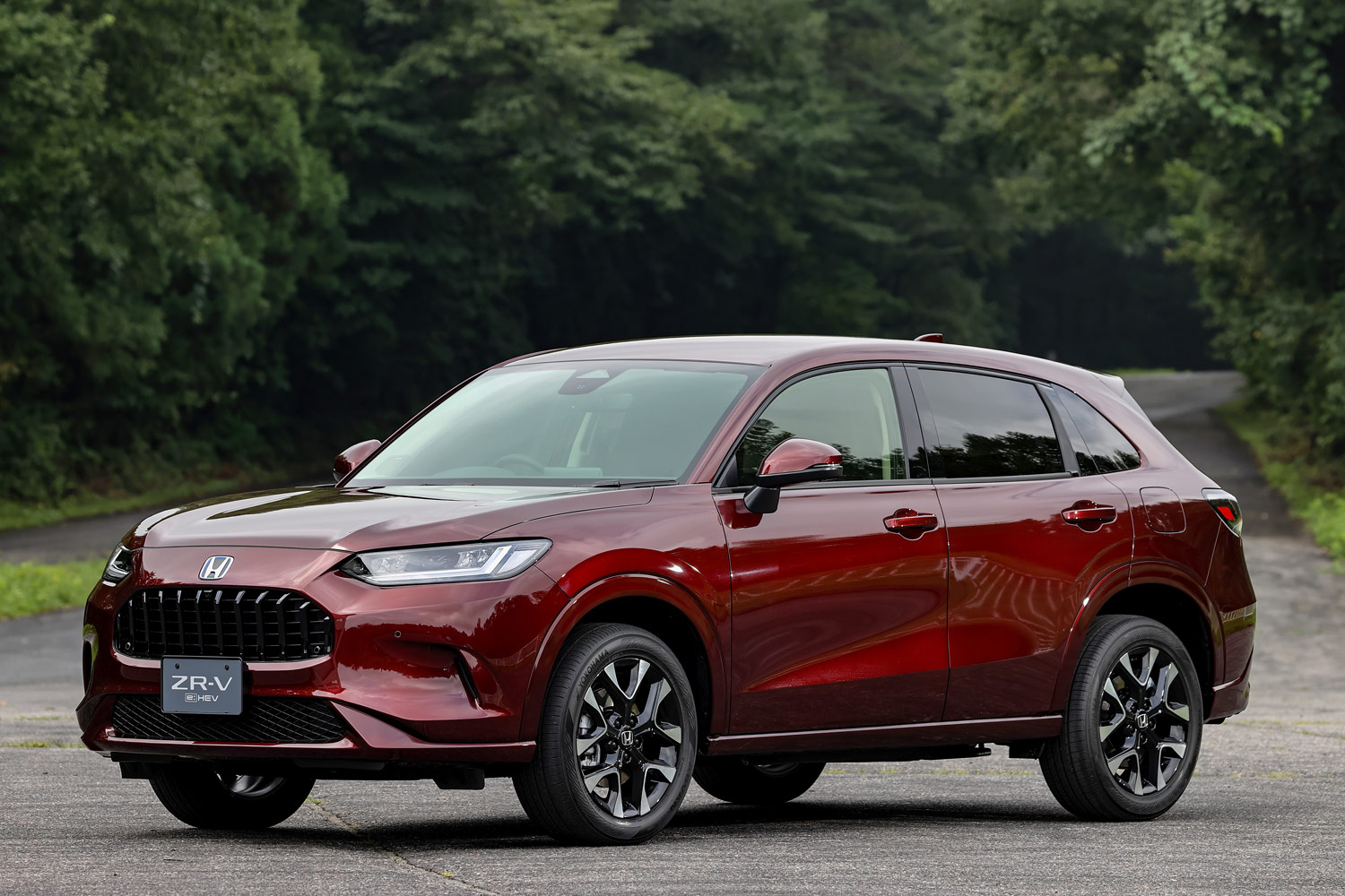 ホンダが「ZR-V」の予約受け付けを開始 スポーティーで上質な走りを追求した新型SUV 【ニュース】 - webCG