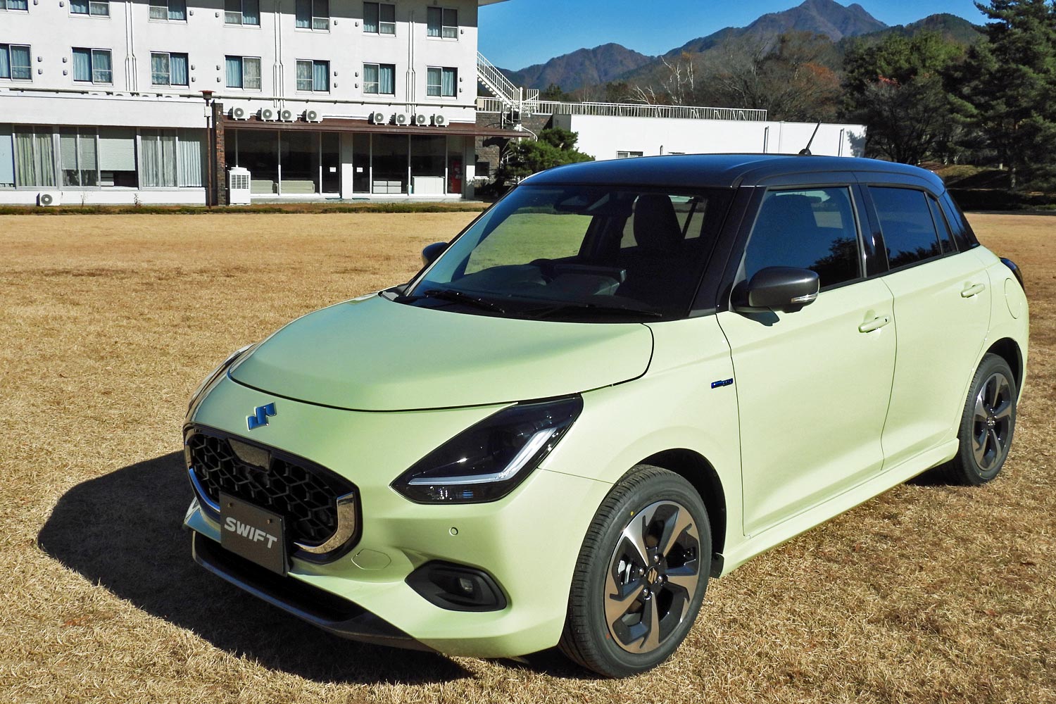 新型スズキ・スイフト 内装・外装など75枚 【画像・写真】 - webCG