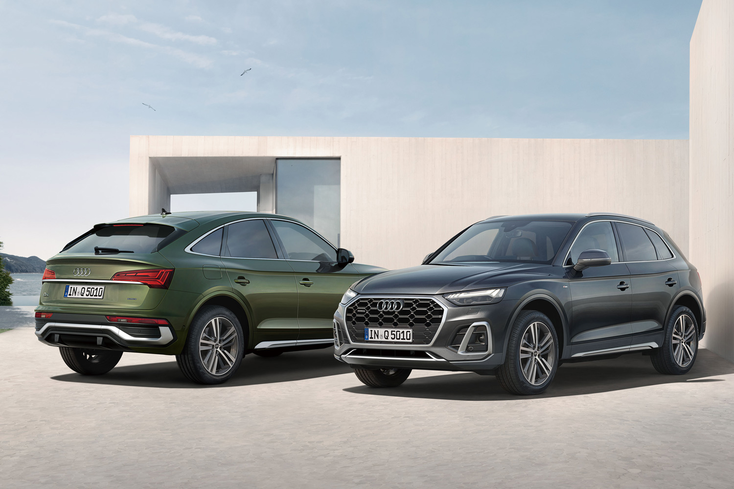 アウディが「Q5／Q5スポーツバック」の特別仕様車「Sライン ダイナミックエディション」を発売 【ニュース】 - webCG