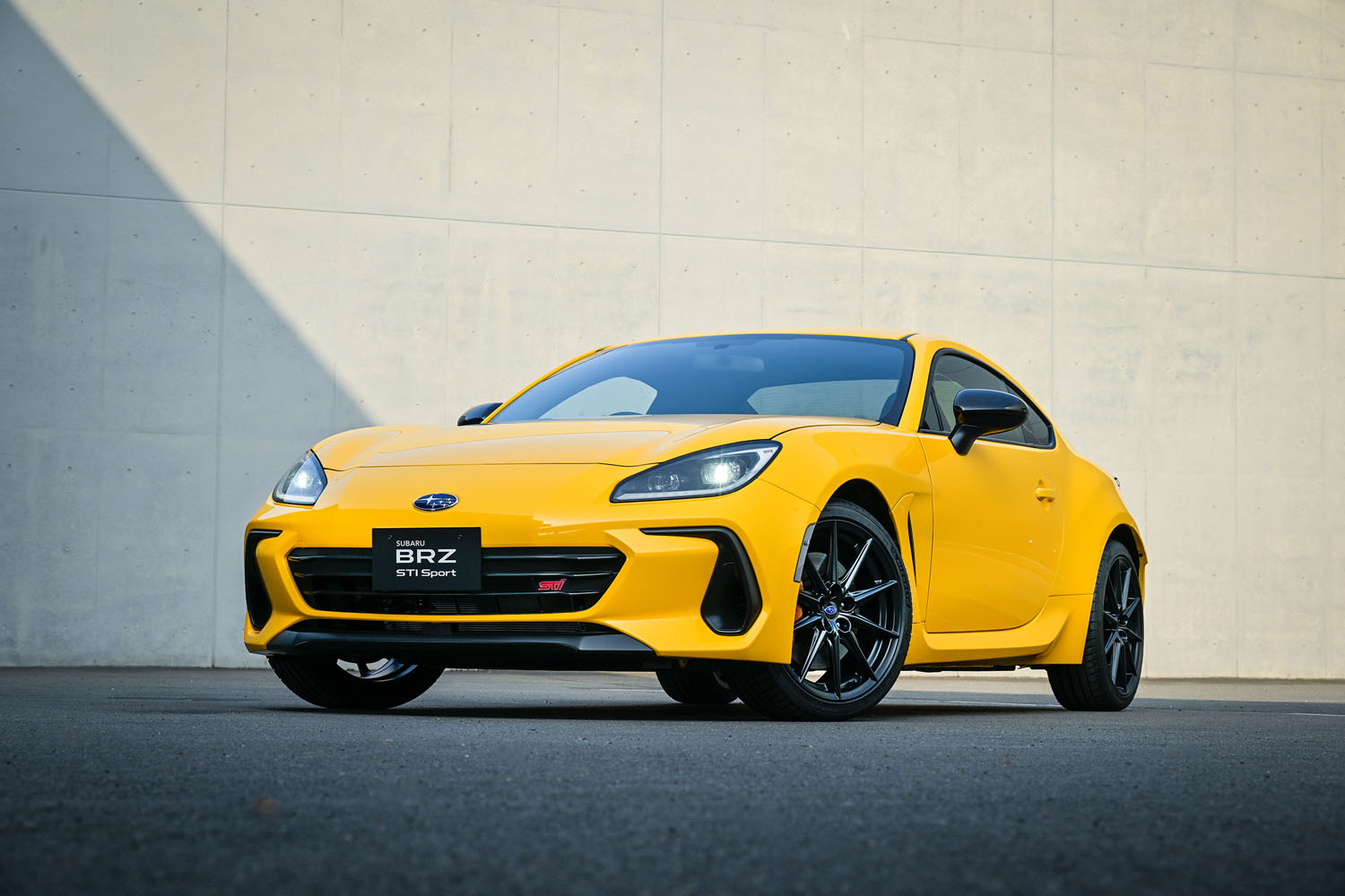 「スバルBRZ」の特別仕様車「STI Sportイエローエディション」登場 【ニュース】 - webCG
