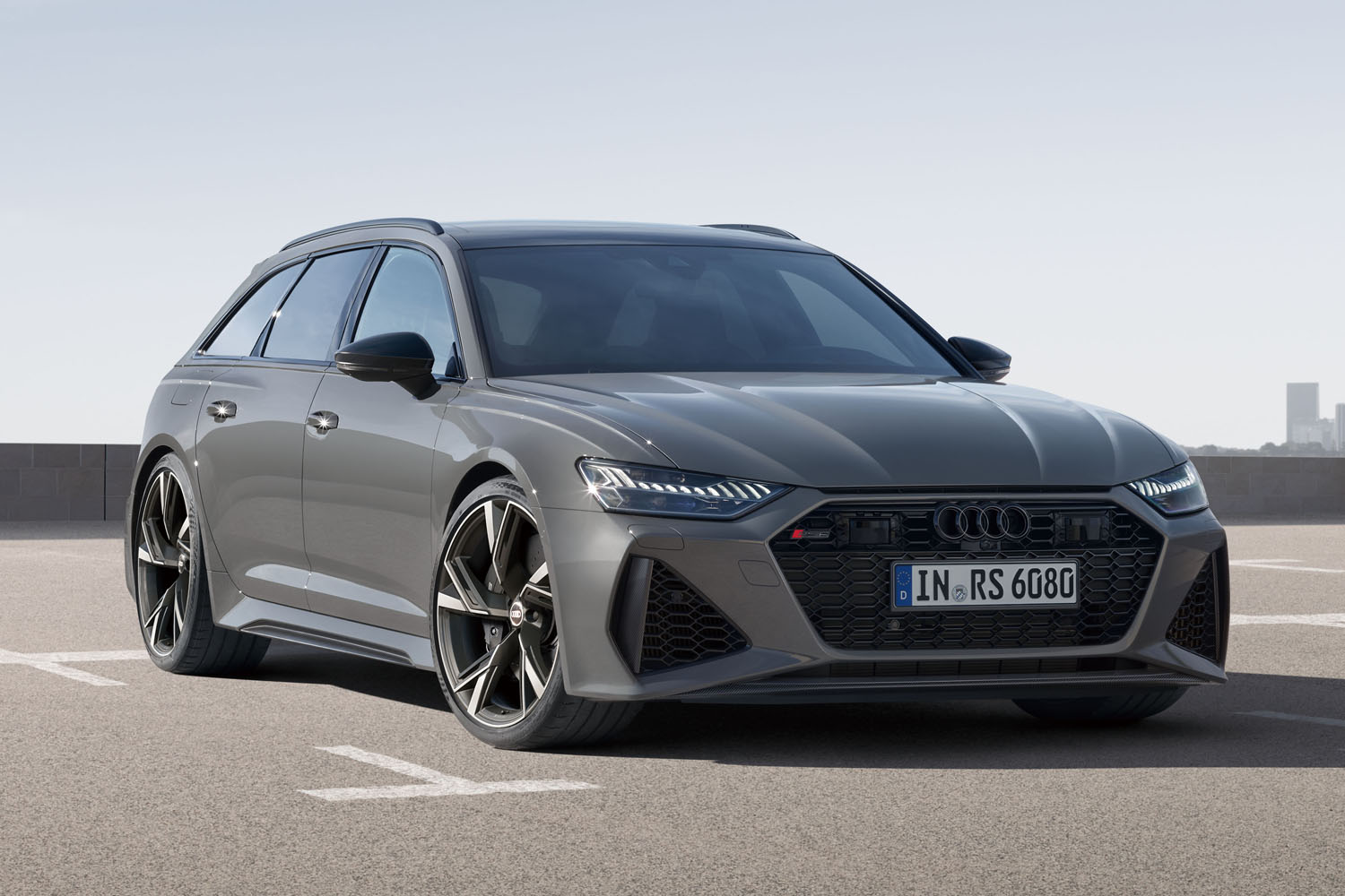 アウディの「RS」モデル史上最高のパワーを発生！ 「RS 6アバント パフォーマンス」「RS 7スポーツバック パフォーマンス」発売 【ニュース】 - webCG