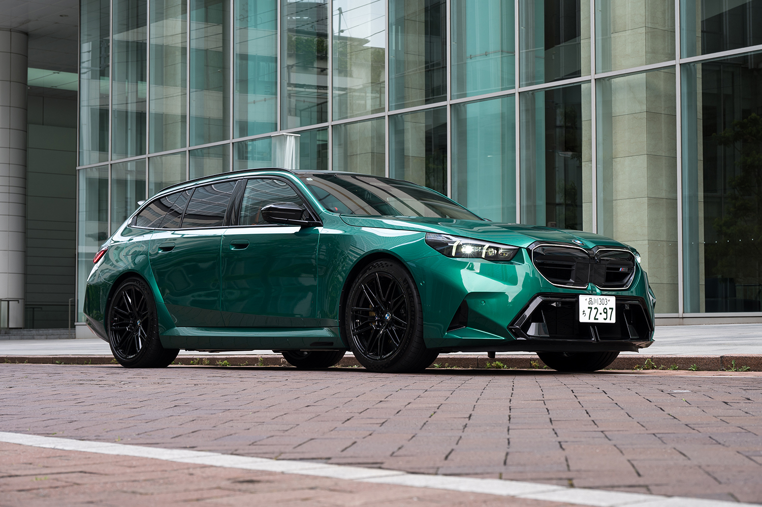 BMW M5ツーリング（4WD/8AT）【試乗記】 カッチカチやぞ - webCG