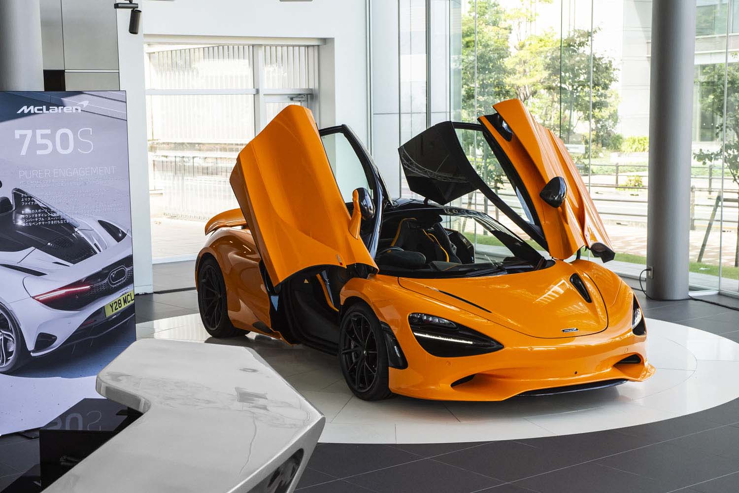 新型スーパースポーツ「マクラーレン750S」国内初披露 - webCG