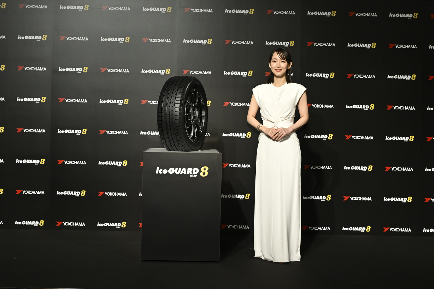 氷上制動性能が14％アップ スタッドレスタイヤの新製品「ヨコハマ・アイスガード8」登場 【ニュース】 - webCG