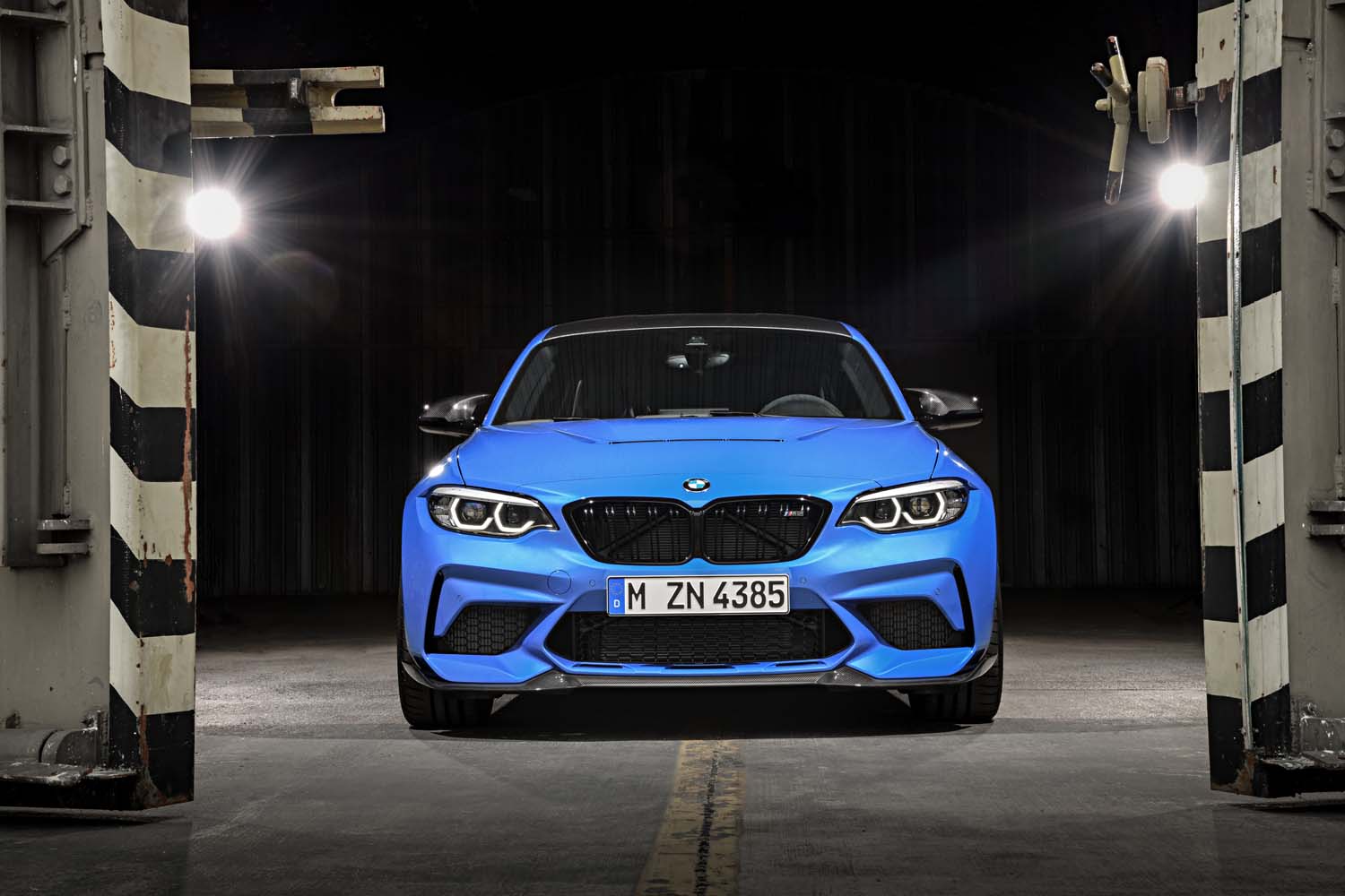 最高出力450PS 限定車「BMW M2 CS」が日本上陸 【ニュース】 - webCG