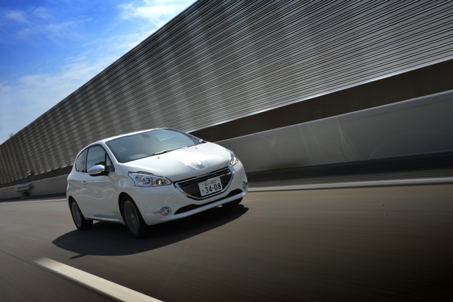 プジョー208アリュール（FF/5MT）【試乗記】 帰ってきた「いいクルマ」 - webCG