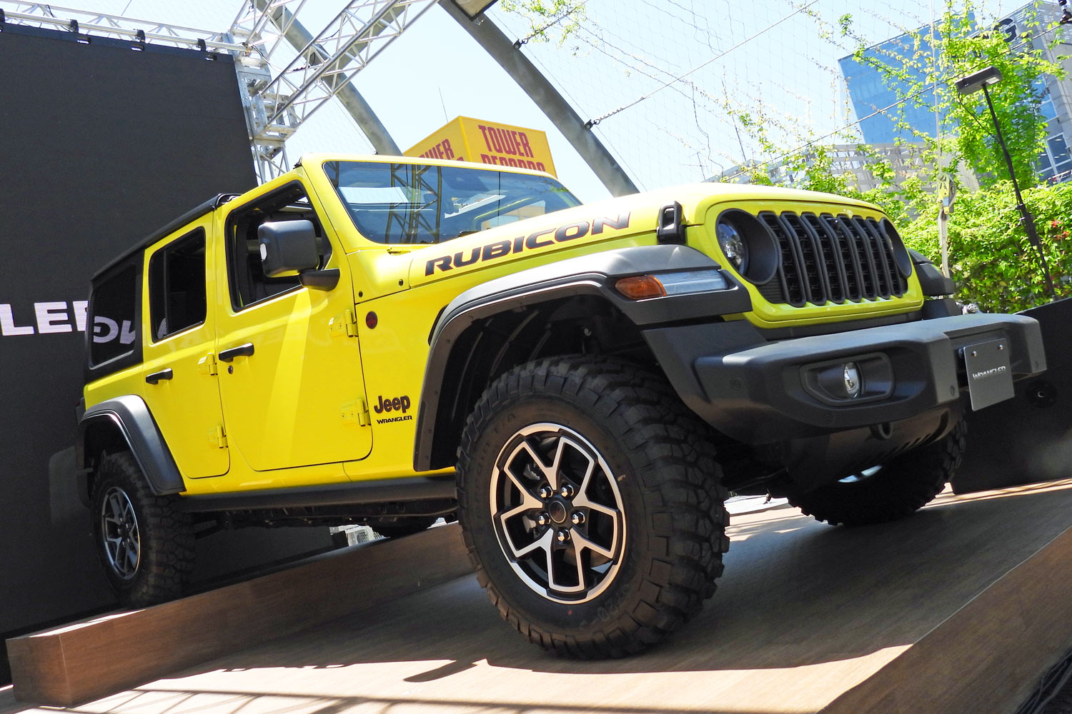 改良モデルの日本導入を記念！ 「ジープ・ラングラー」に2種類の限定モデル登場 【ニュース】 - webCG