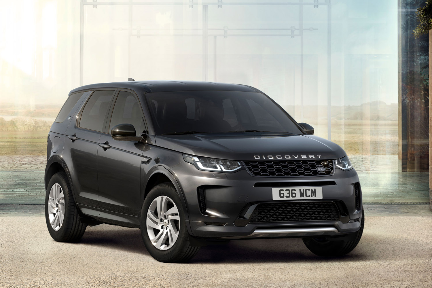 「ディスカバリー・スポーツ」の2025年モデルが登場 【ニュース】 - webCG