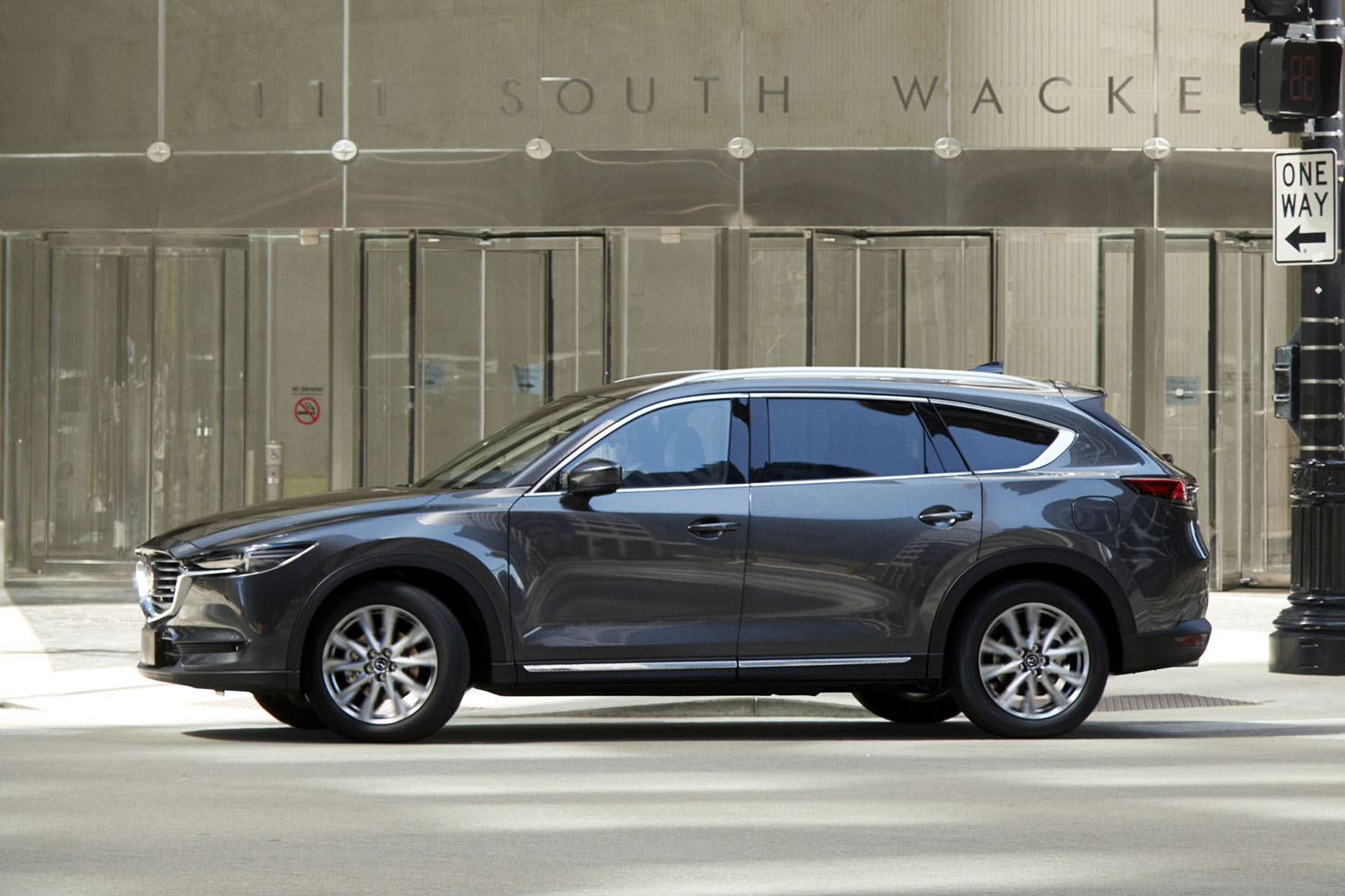 惜しまれつつさようなら マツダの3列シートSUV「CX-8」をしのぶ - webCG