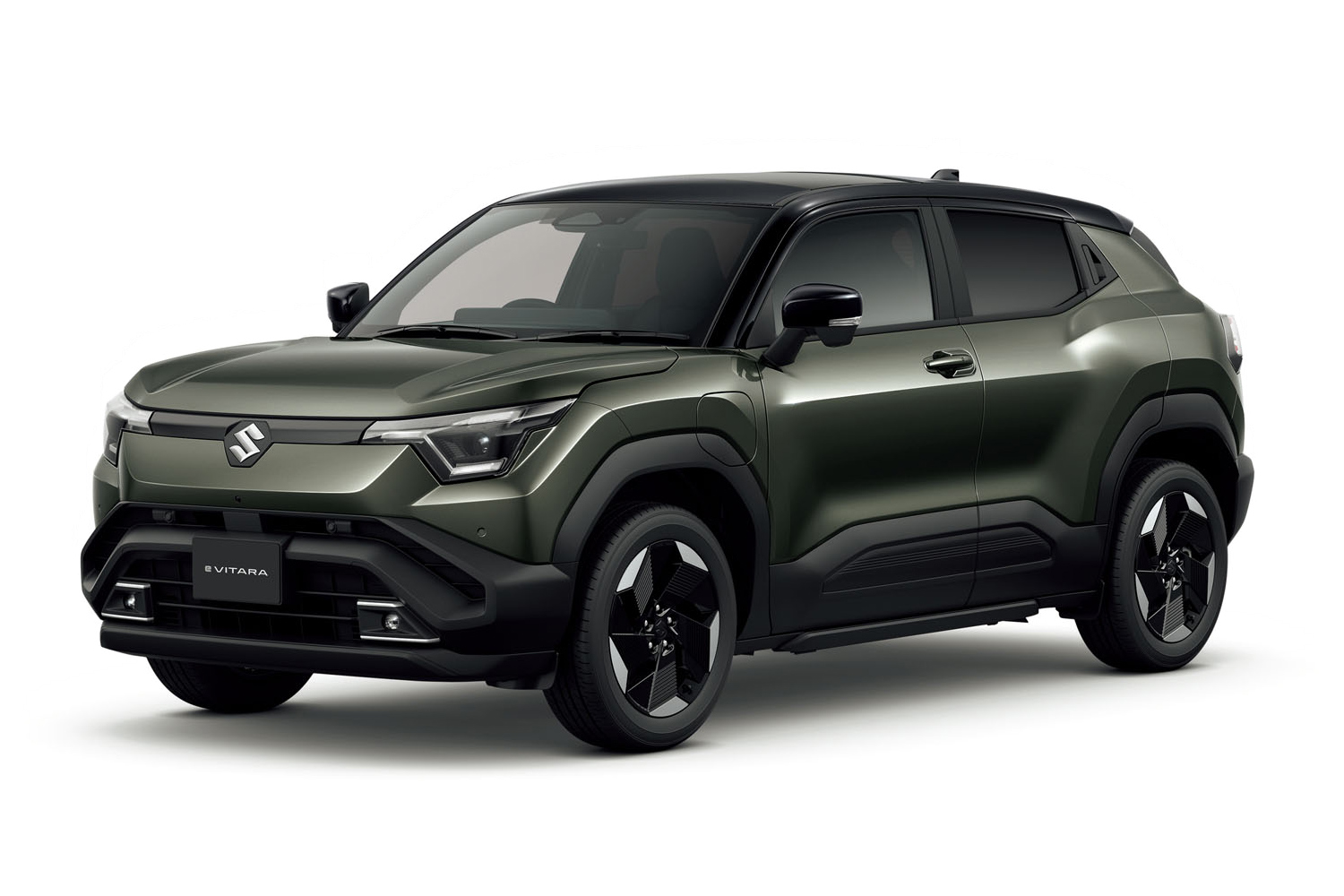 スズキが新型電気自動車「eビターラ」を発表 価格は399万3000円から492万8000円 【ニュース】 - webCG